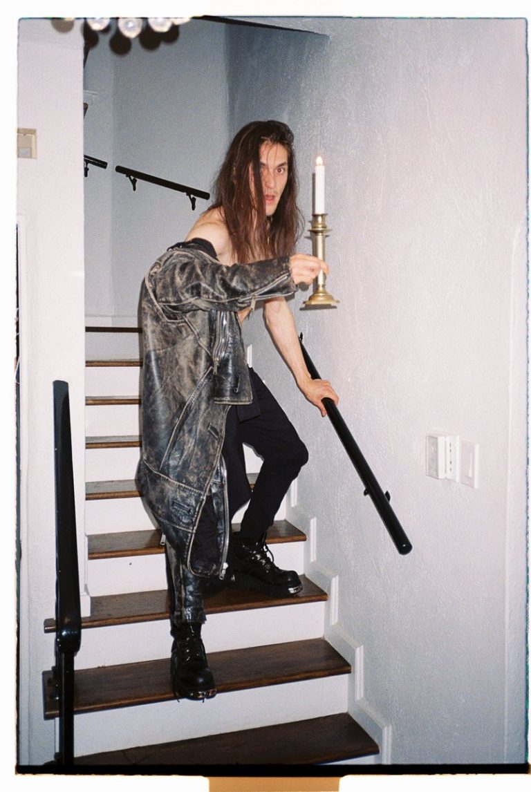 AVYSS magazine » Killstationがニューアルバム『The Two Of Us Are Dying』から「SARCOMA ...