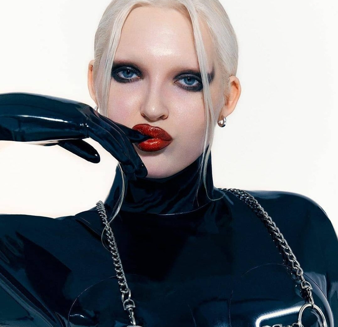 AVYSS magazine » COBRAH