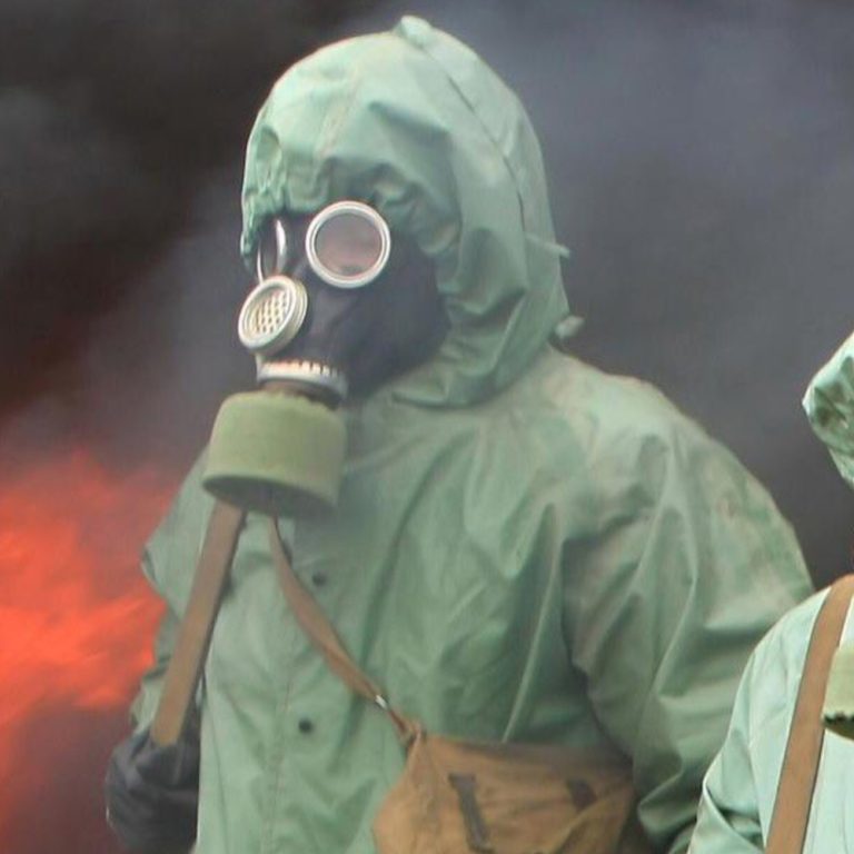 AVYSS magazine » 耳中華 interview