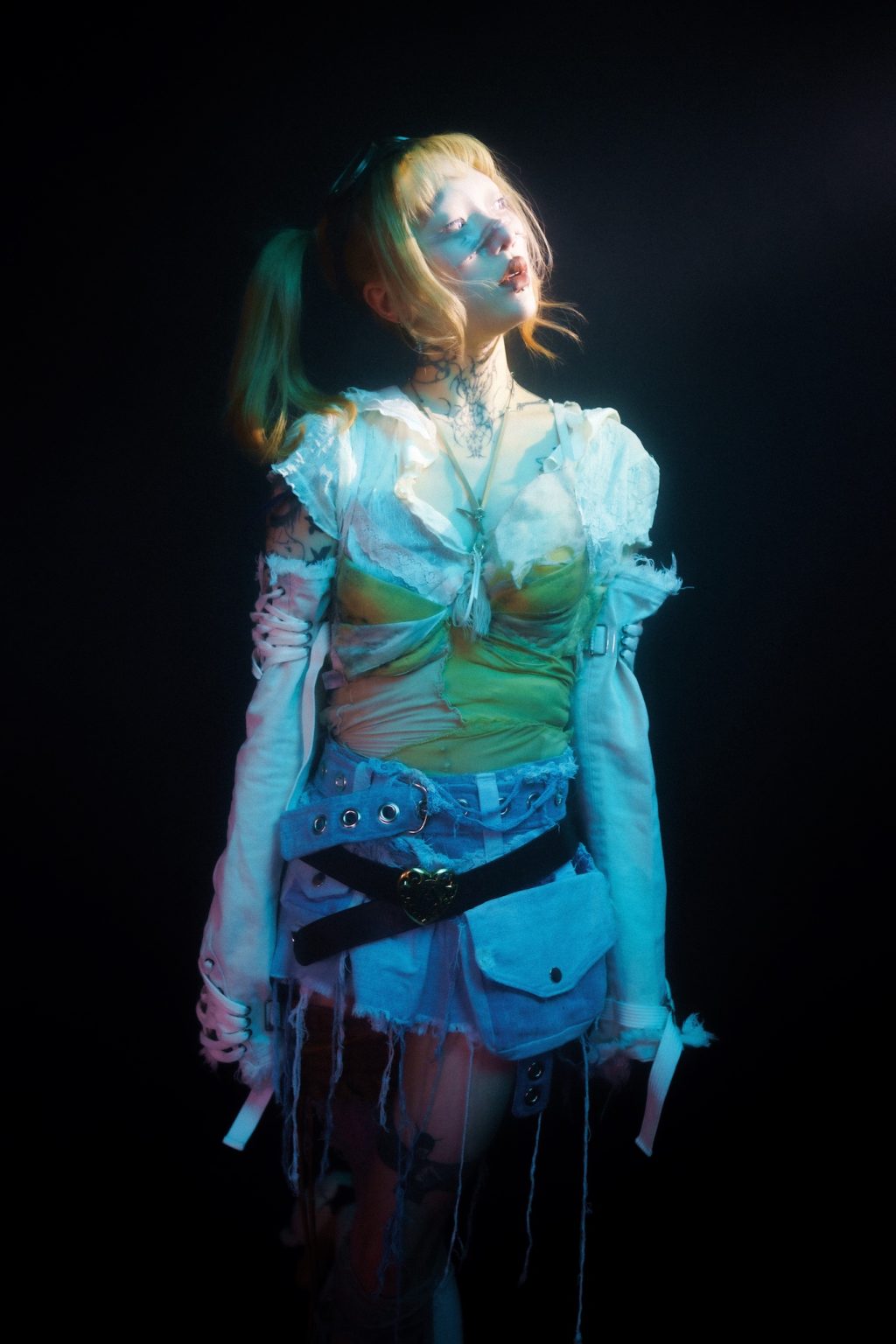 AVYSS magazine » 傷跡ひとつひとつが柔らかいまま｜yeuleが『softscars』で描く物語